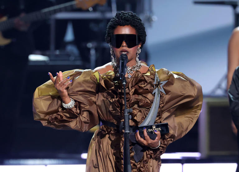 Lauyrn Hill Receives Living Legend Icon Award at 2026 BET Awards