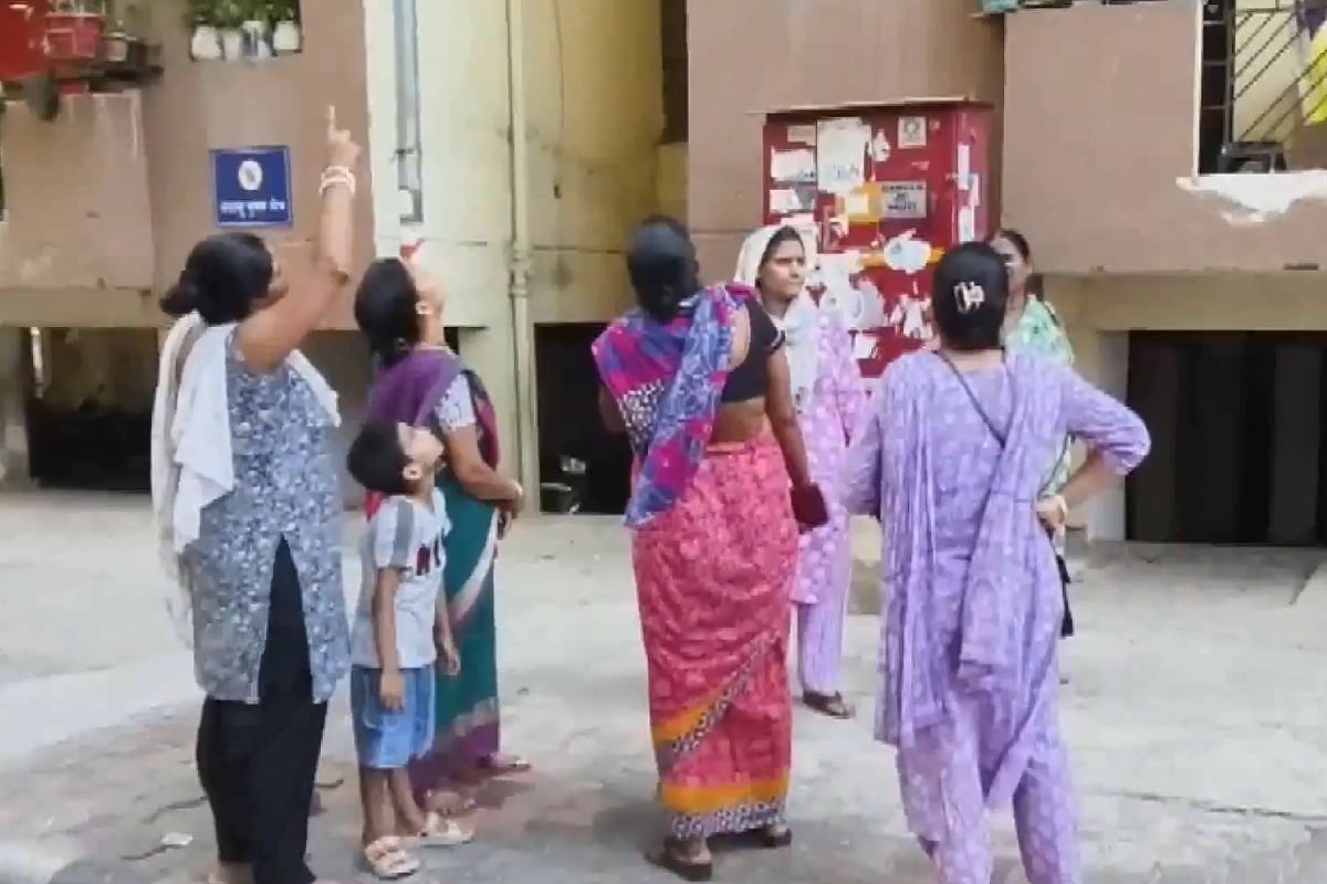 Four-year-old girl dies after falling from tenth floor in Delhi's ...