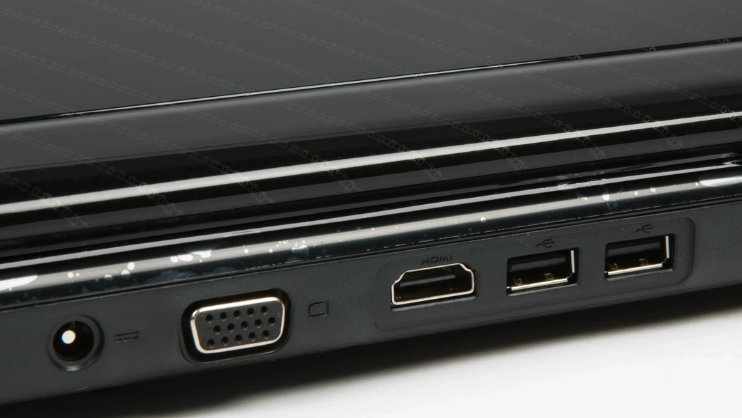 How to connect multiple monitors with one HDMI