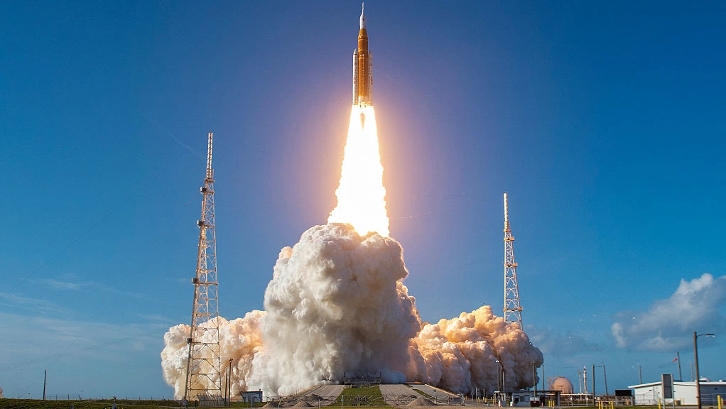 12-historic-milestones-in-space-exploration