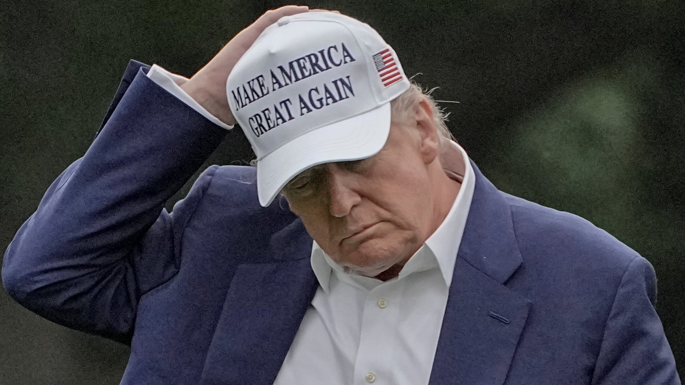 Trump’s empty state fair eviscerated after embarrassing typo