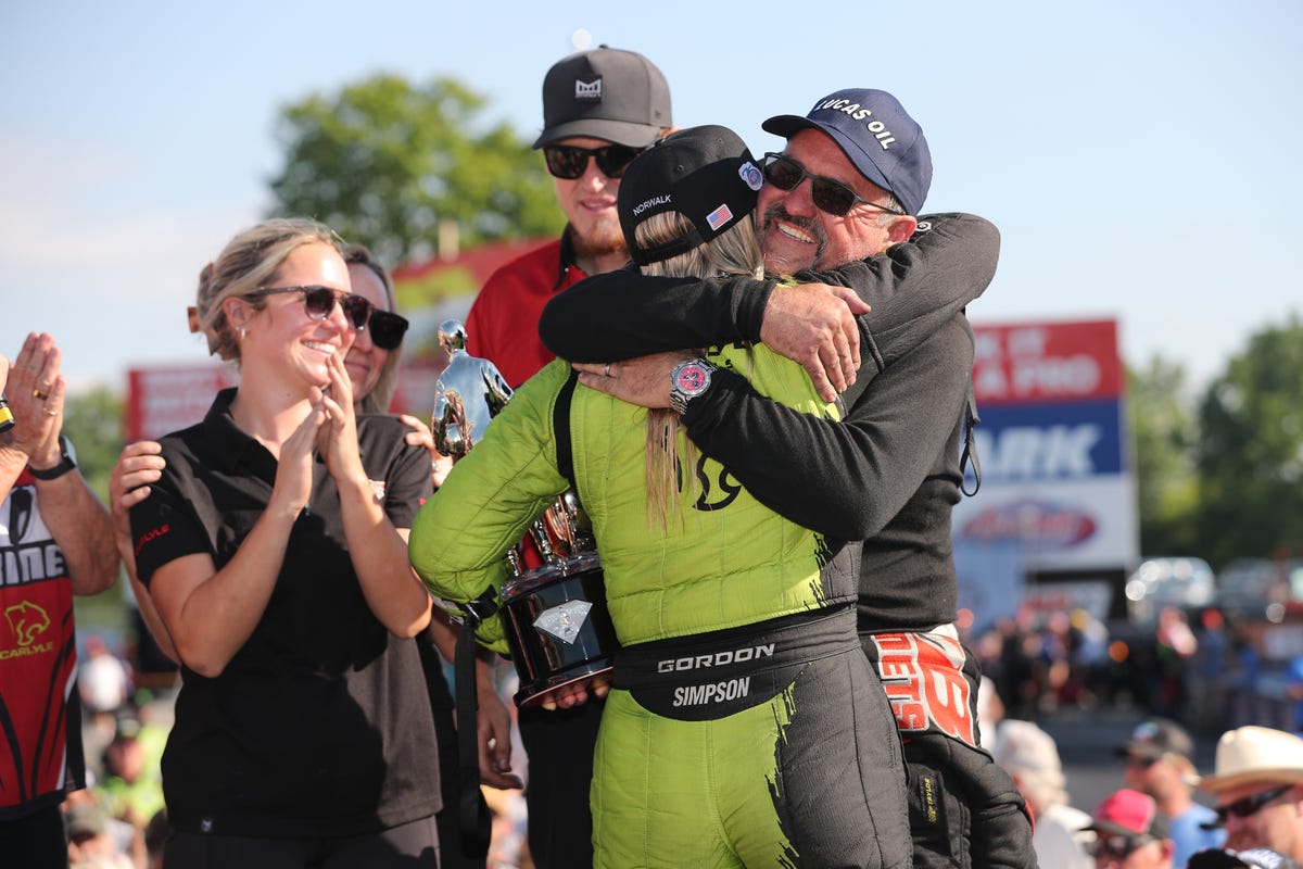Maddi Gordon scores historic first NHRA Top Fuel victory