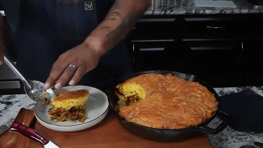 Dirty cabbage with smoked sausage and cornbread