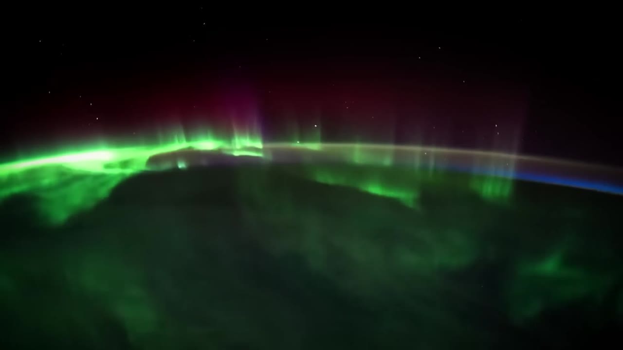 This interstellar object is approaching the sun - and scientists can't ...