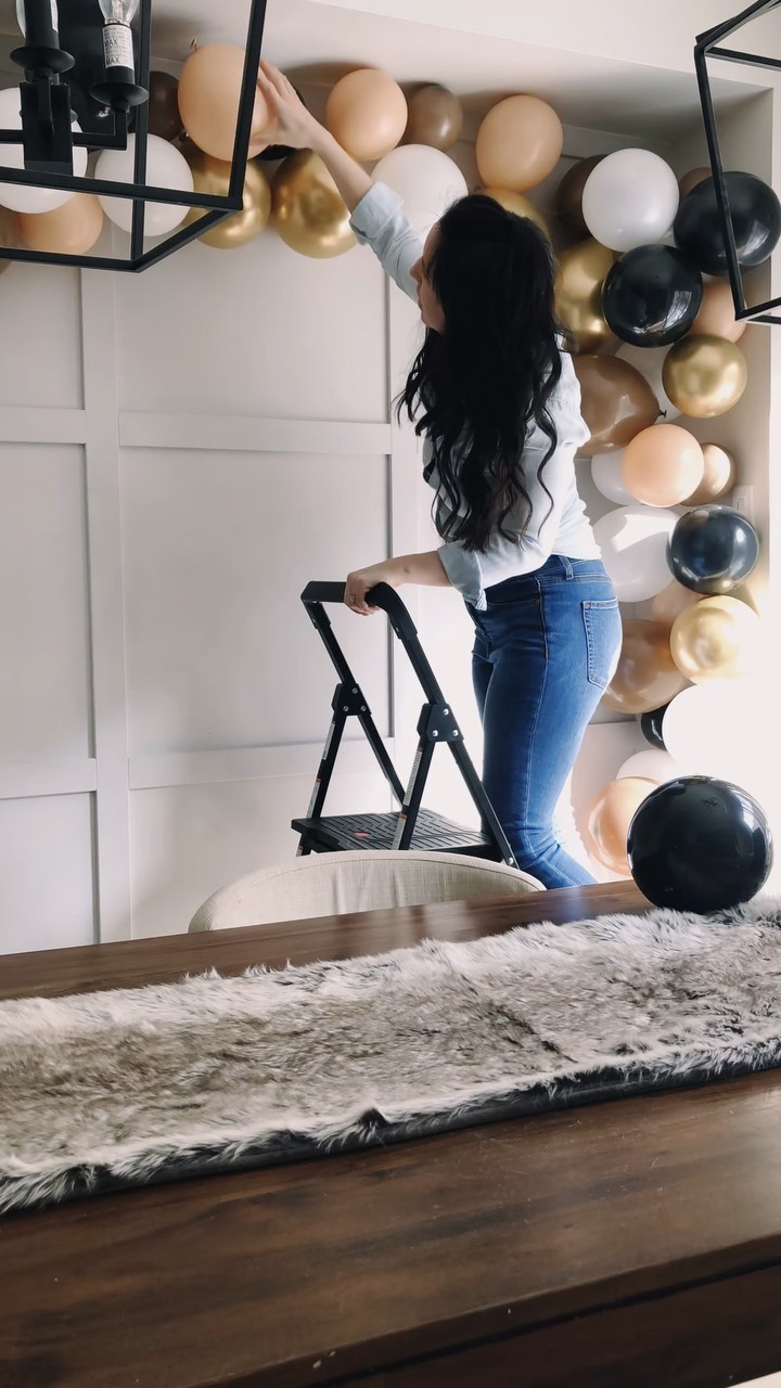 How to make a DIY balloon garland