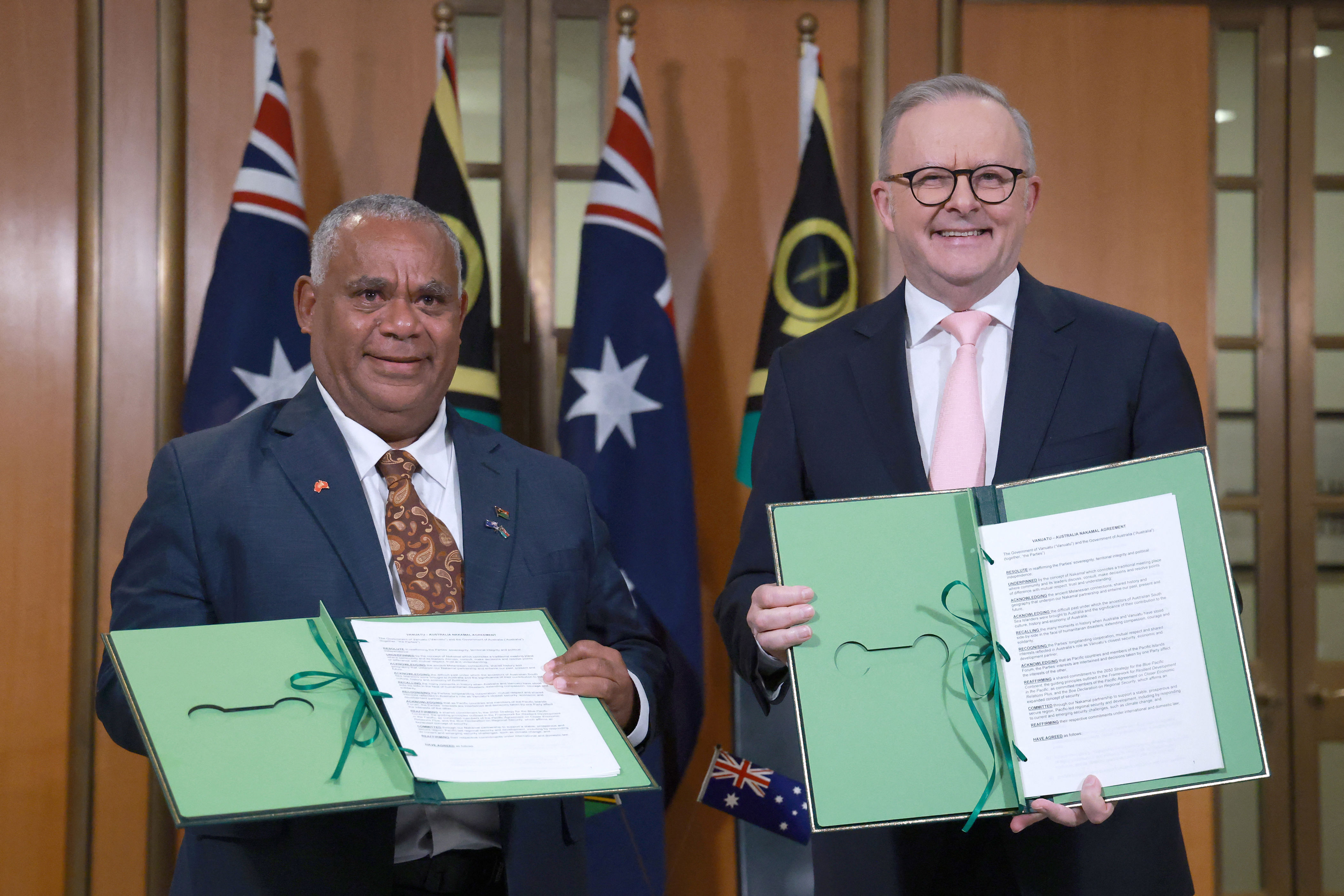 Australia and Vanuatu sign deal to block foreign military bases