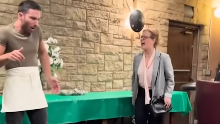 Angry Karen blocks graduation view - then the crowd turns on her