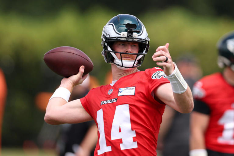 Question mark lies over Eagles quarterback’s future after OTA performance