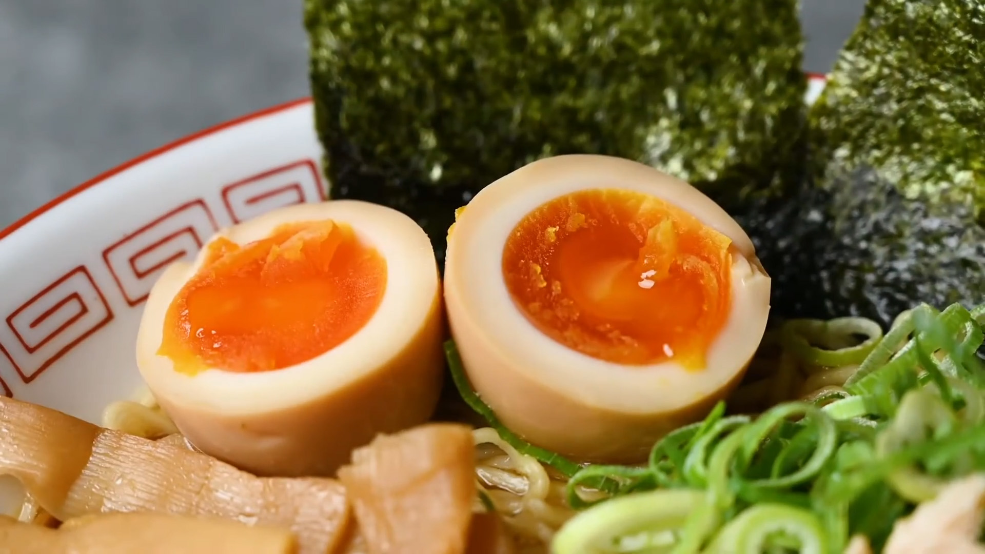 How to make perfect jammy ramen eggs at home