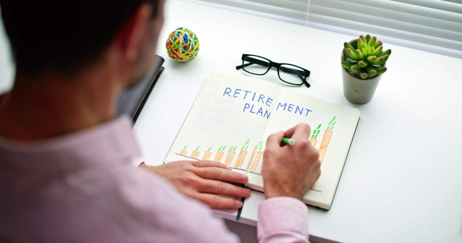 67-year-olds with $330,186 in retirement accounts should spend it first ...