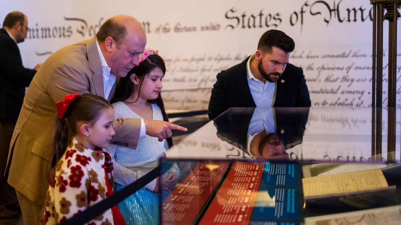 Reserve now to see rare US founding documents at Seattle's MOHAI