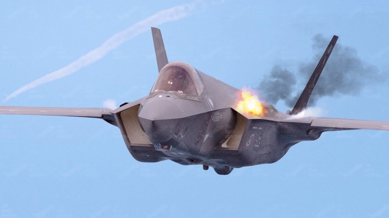 Why modern fighter jets don't eject spent shell casings