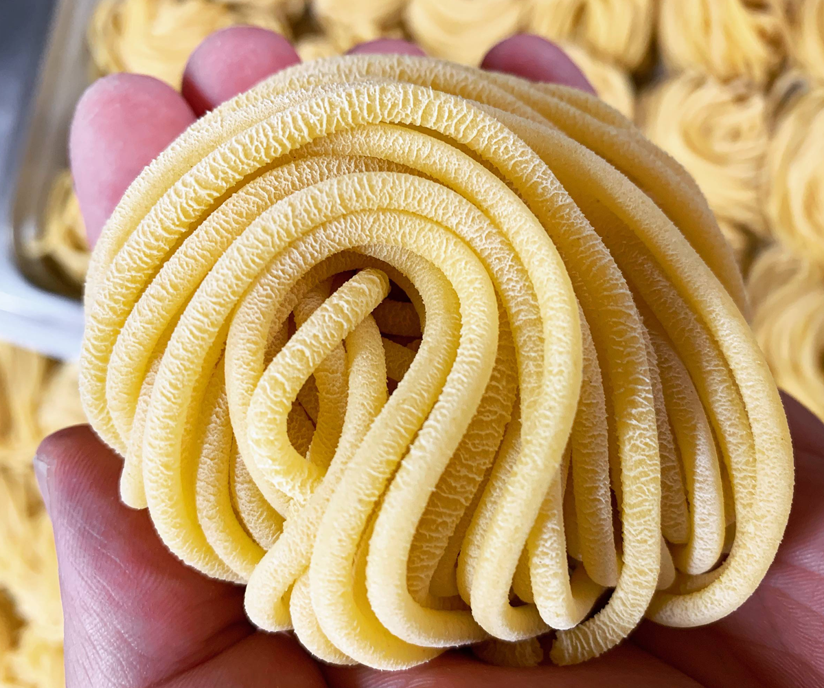 17 foods nutritionists eat every day that people never expect