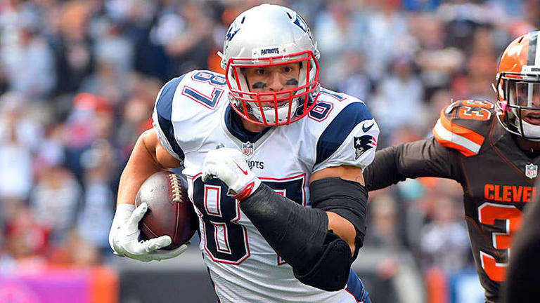 A simple plea to New England Patriots receiver Romeo Doubs