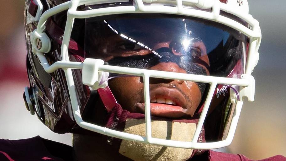 SEC football news roundup: Marcel Reed sends defiant message, Peyton ...