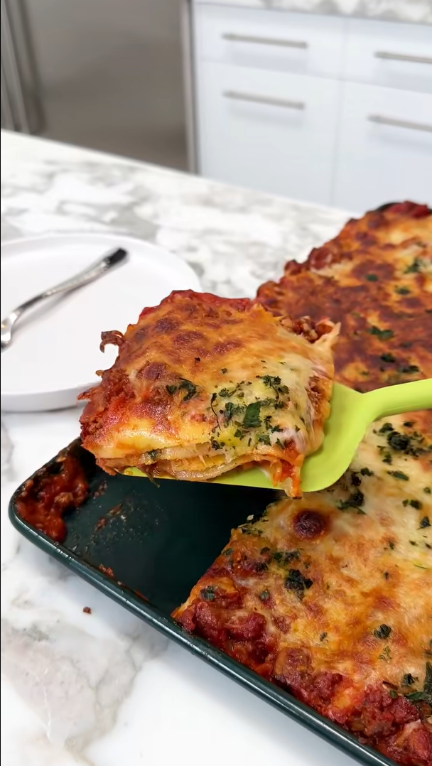 The easy one sheet pan lasagna you need to try