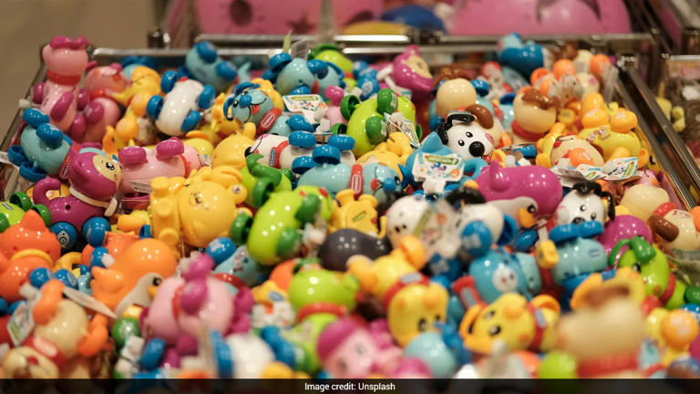 Dangerous 'squishy' toy trend leaves children with severe burns: Here's ...