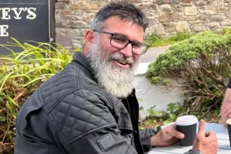 Tributes to Cork dad with 'welcoming smile for everyone' after tragic ...
