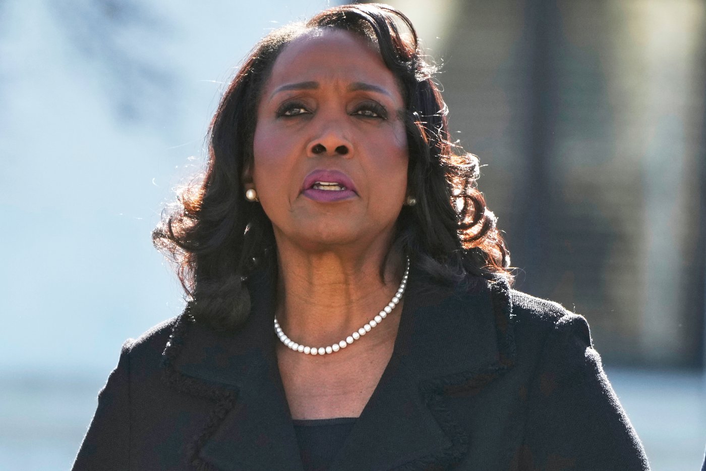 Supreme Court says Fed’s Cook can keep her job for now, but it upholds ...