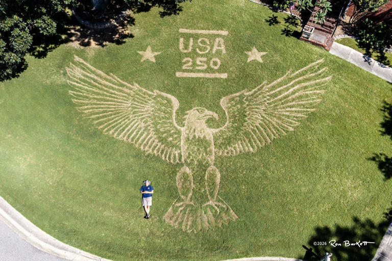 Front yard masterpiece: Trussville man celebrates America’s 250th ...