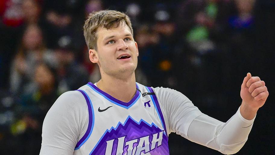 Jazz hand Lakers reason to believe Walker Kessler might be realistic ...