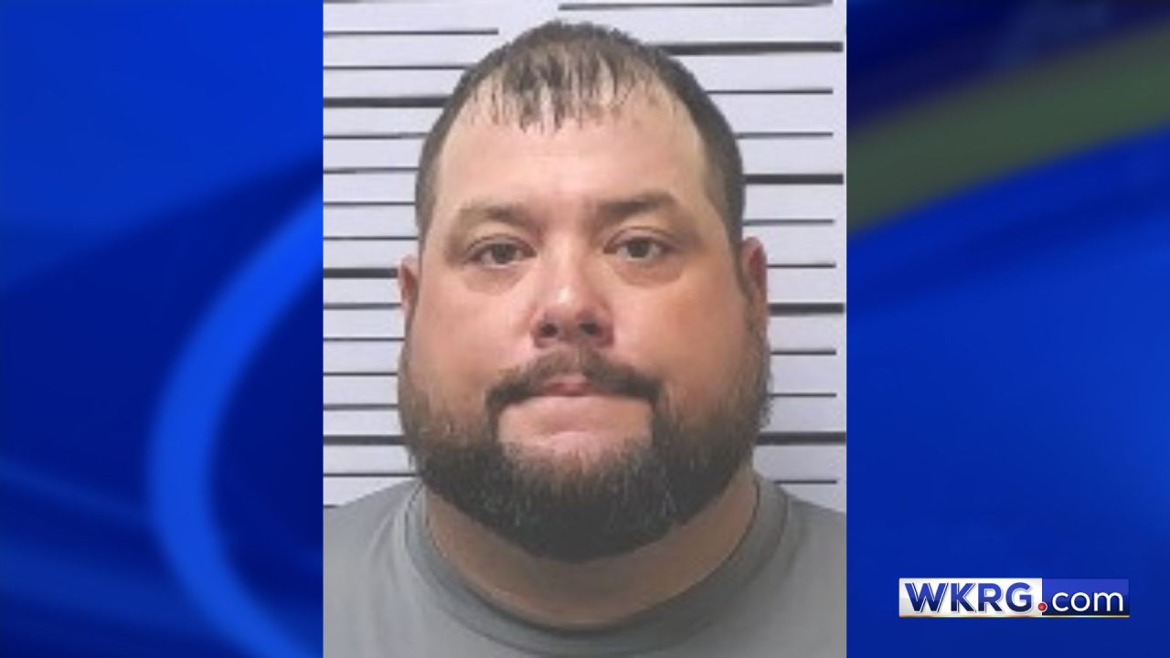 Mobile County man accused of assaulting coworker, police say
