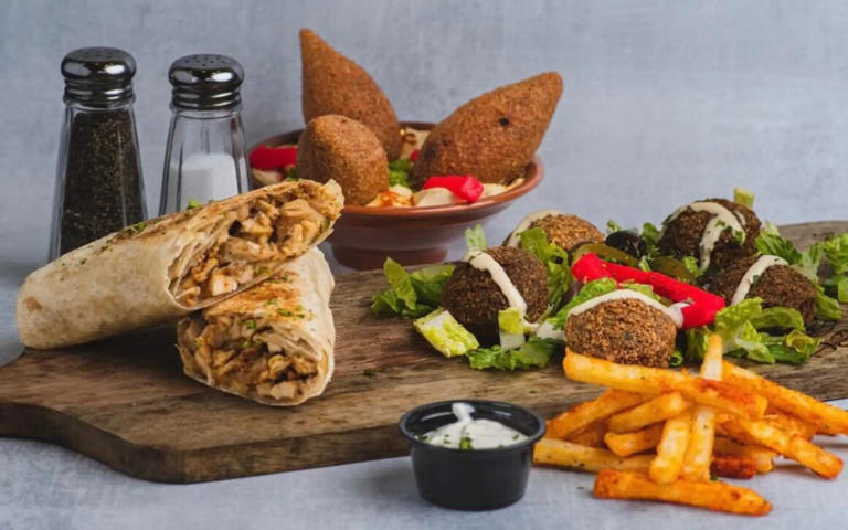 A US shawarma chain just replaced a downtown Vancouver Popeyes