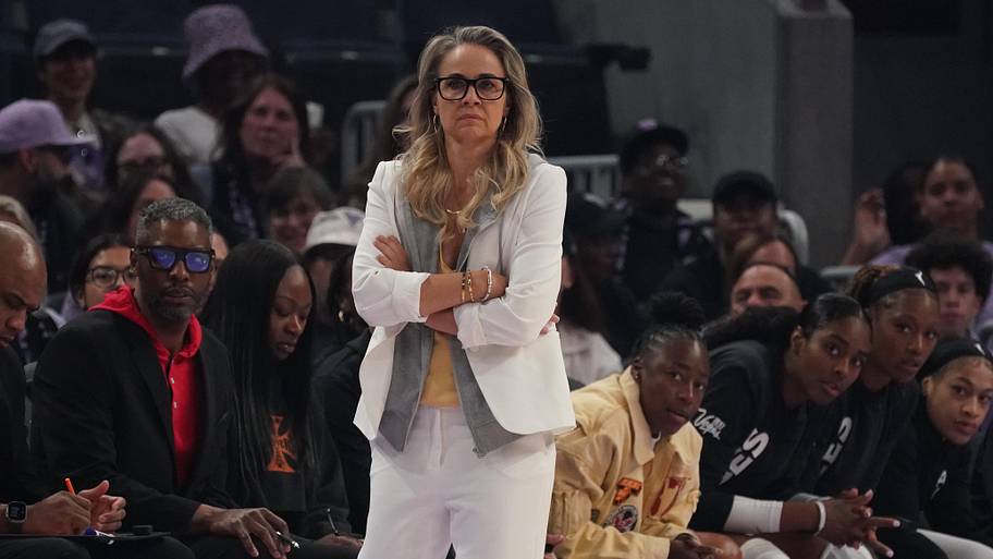 Becky Hammon calls out issue Aces must fix to avoid getting 'smacked ...