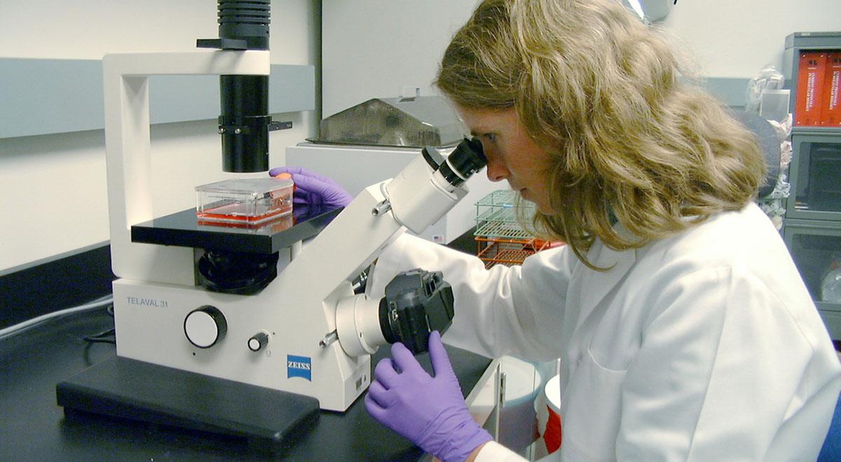 Evommune shares slide after phase 2b CSU trial misses main goal (EVMN)