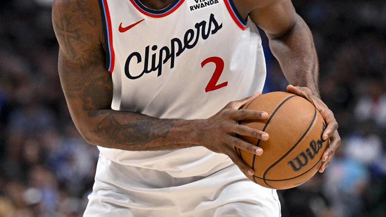 2 things could keep Mavericks from trading for Kawhi Leonard