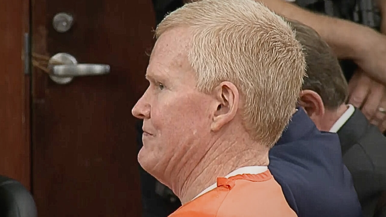 Murdaugh gets new trial date as defense fights for DNA analysis