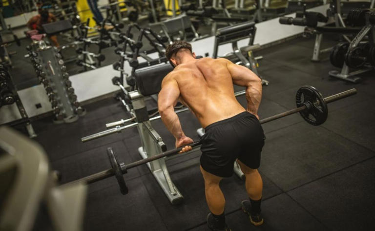 Which muscles do women notice first? The fitness survey that may change ...