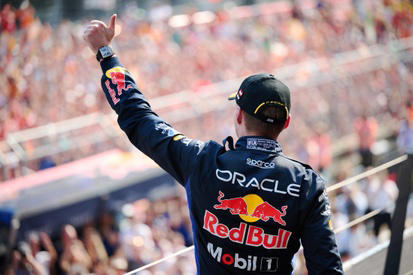 Por qué Verstappen se echó a reír cuando probó Silverstone en el simulador
