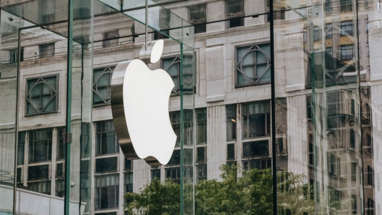 Apple may raise prices as memory chip costs climb. Will consumers keep ...