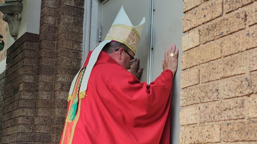 Saints Peter and Paul Church closes doors for final time