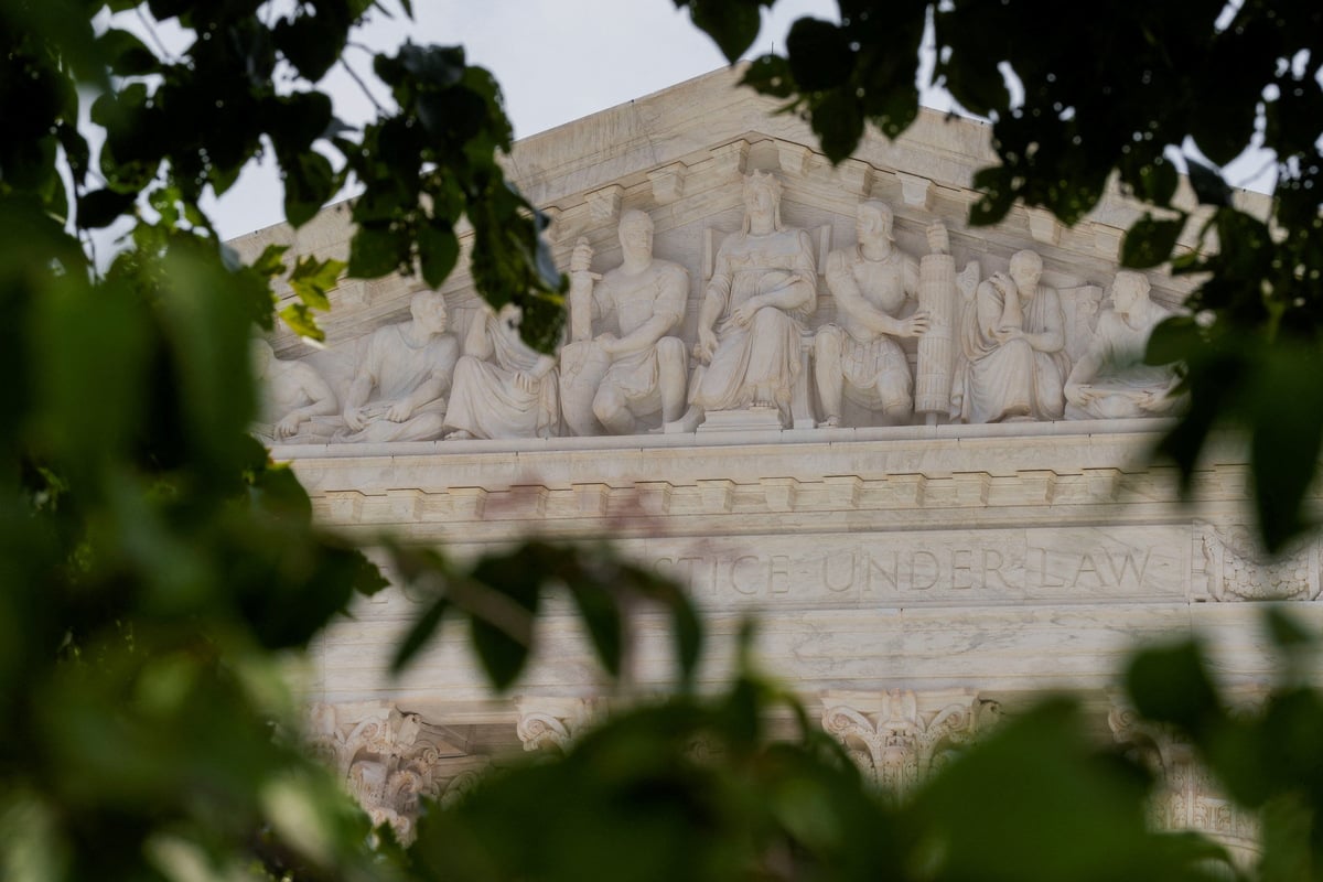 Supreme Court rules on sweeping geofence searches of cell phone ...