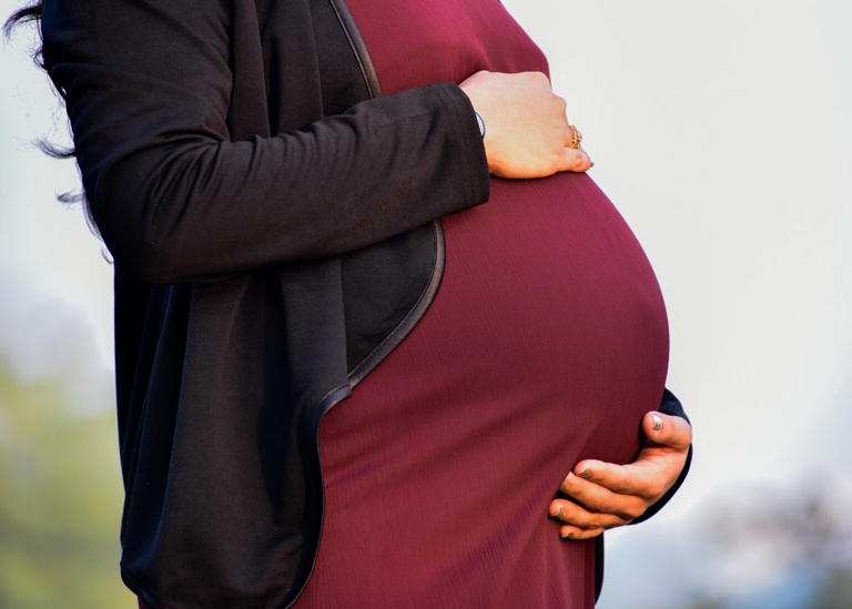 Maternity review: New national commissioner will tackle NHS failures