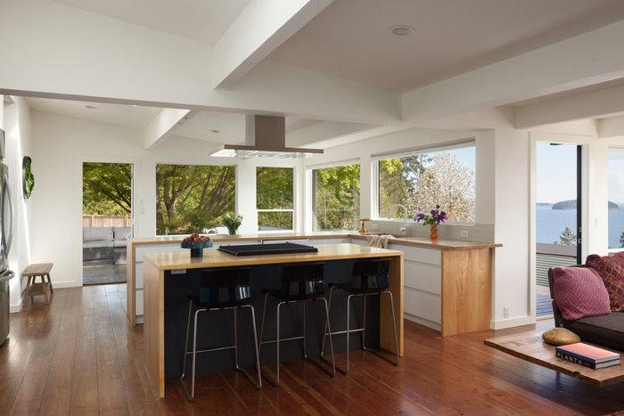 Property watch: Duo Sunshine Coast homes offer double the views