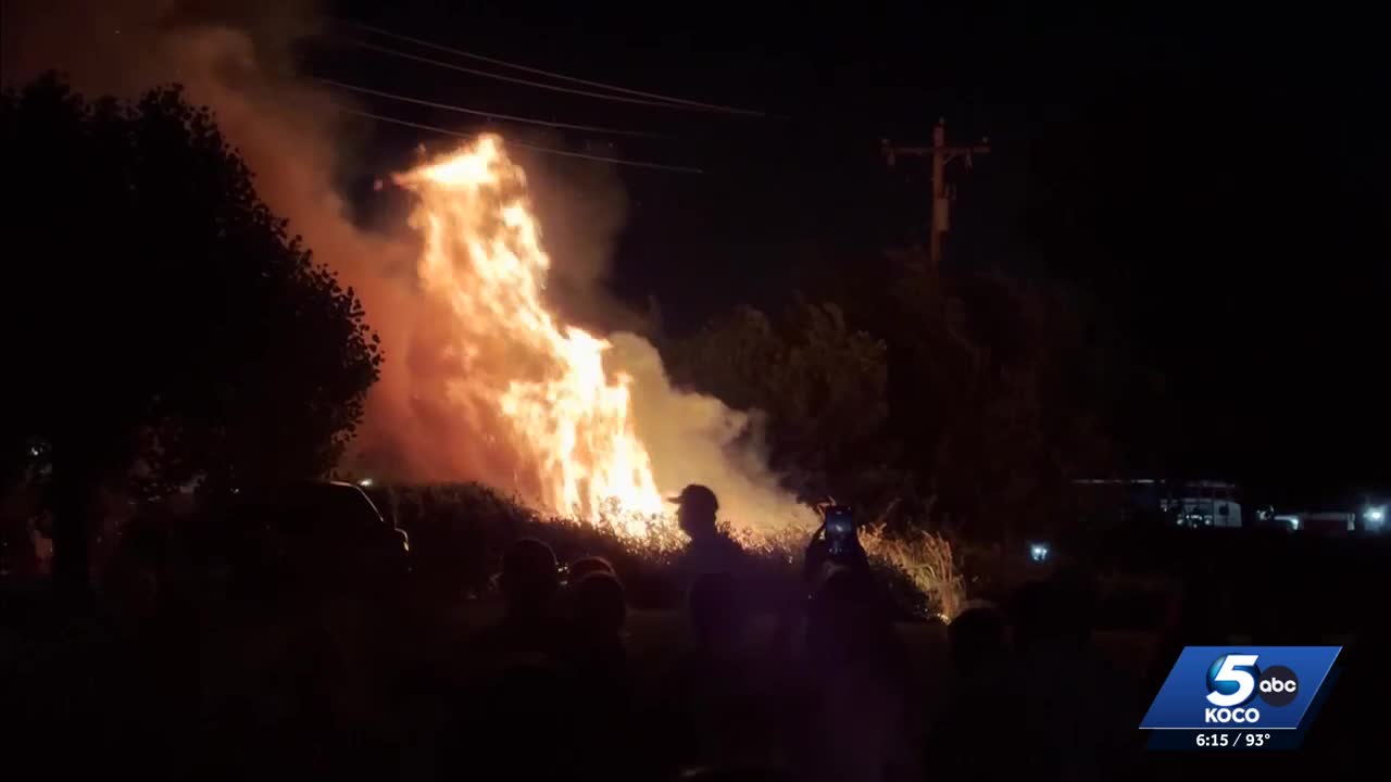Mustang fireworks show goes up in flames, but quick action keeps crowd safe