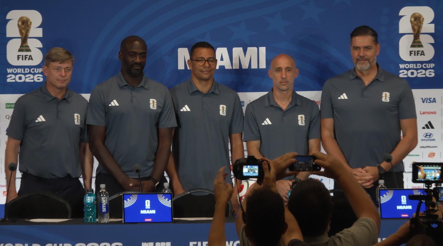 ‘No easy game’ - Zabaleta warns Argentina and 'magic' Messi not to ...