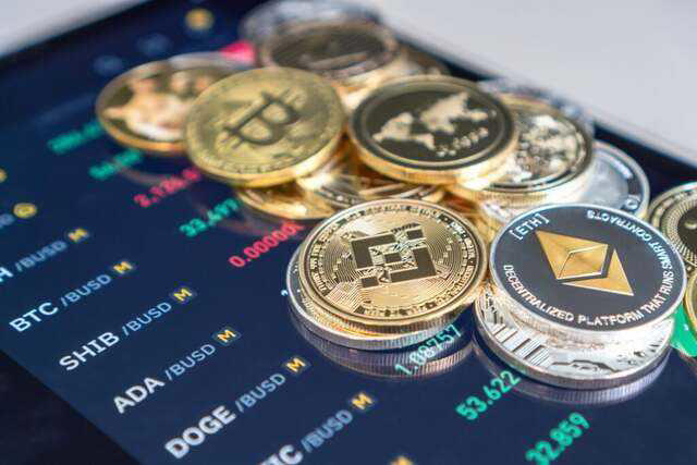 Bitcoin reclaims $60,000 as Ethereum, XRP, Dogecoin rise after strategy ...