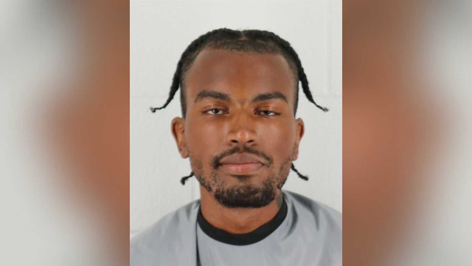 Lee’s Summit man arrested for armed robbery at Overland Park smoke shop