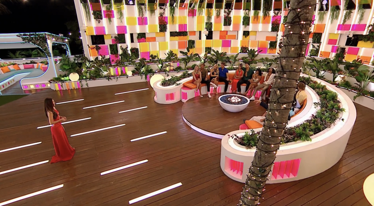 'Love Island' fans notice major editing mistake during infamous recoupling