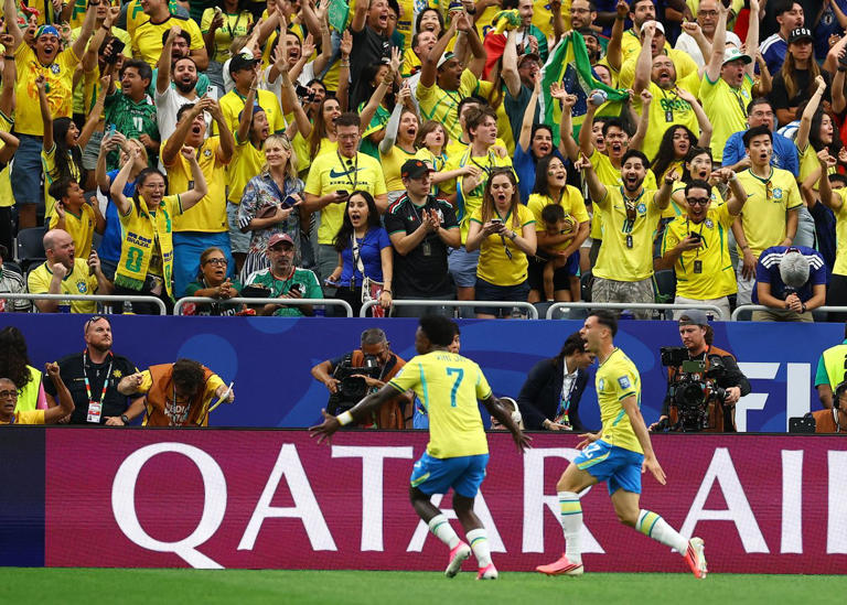 Martinelli downs impressive Japan to send Brazil through