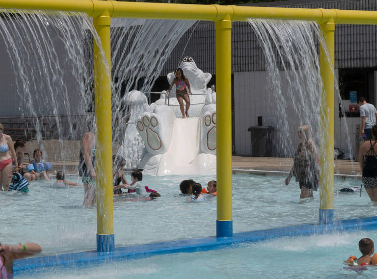 Nixon Water Park hits capacity as heat wave builds in Jackson