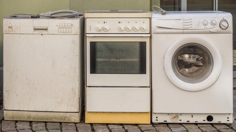 Can you get cash for recycling old appliances?