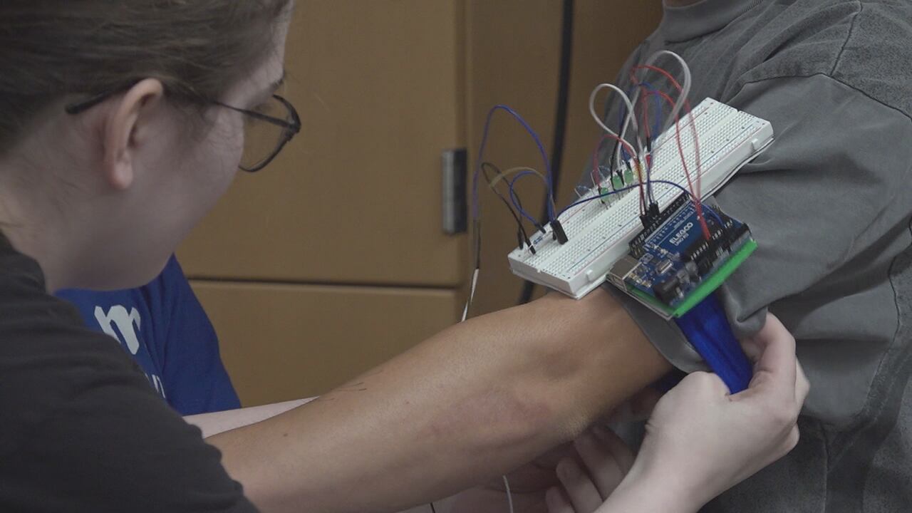 Camp BioMed gives high school students a hands-on look at biomedical ...