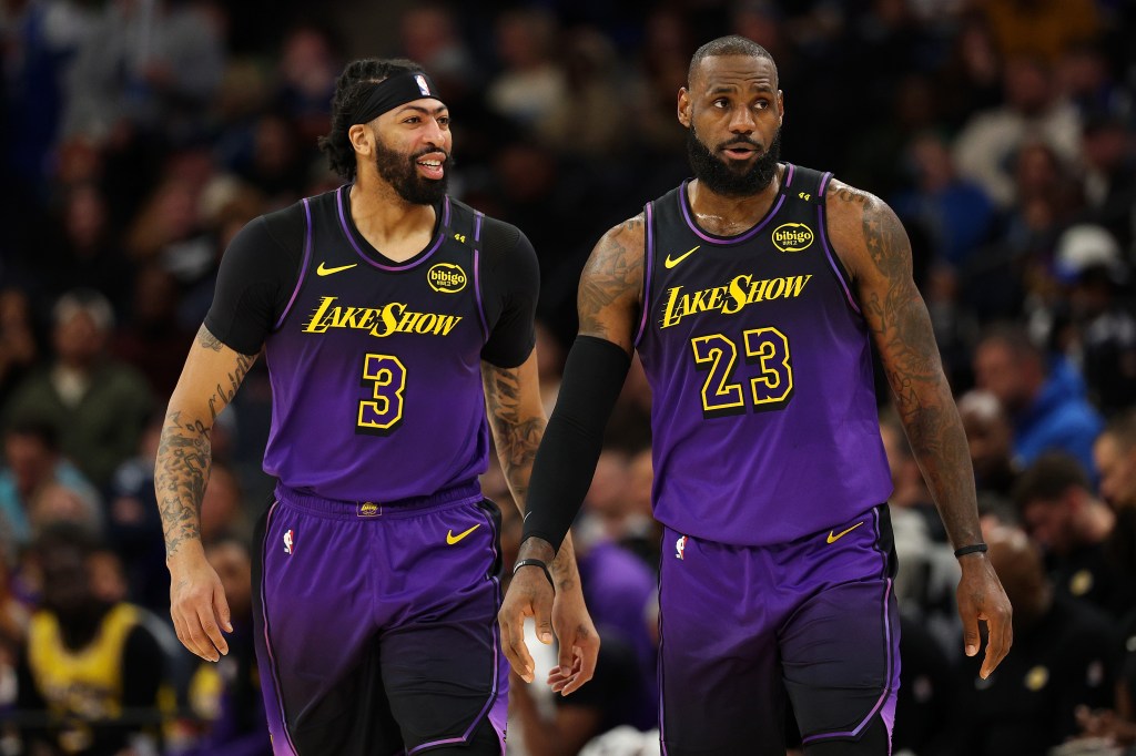 Warriors' master offseason plan includes LeBron James and Anthony Davis
