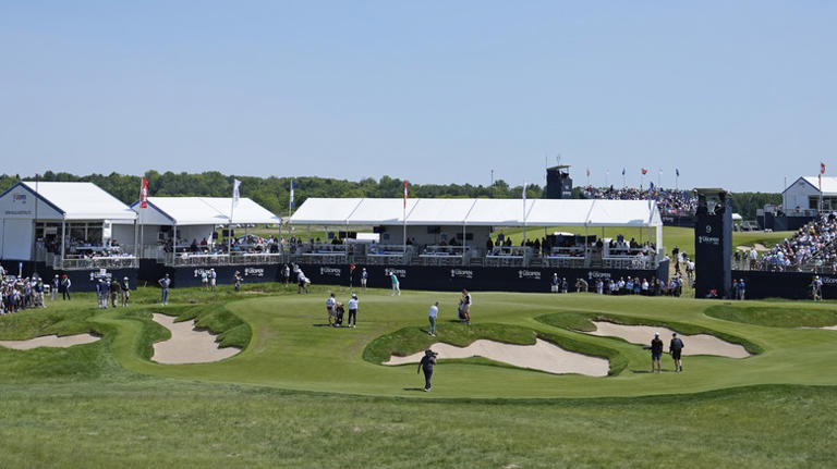 10 best-reviewed golf courses in the US., ranked