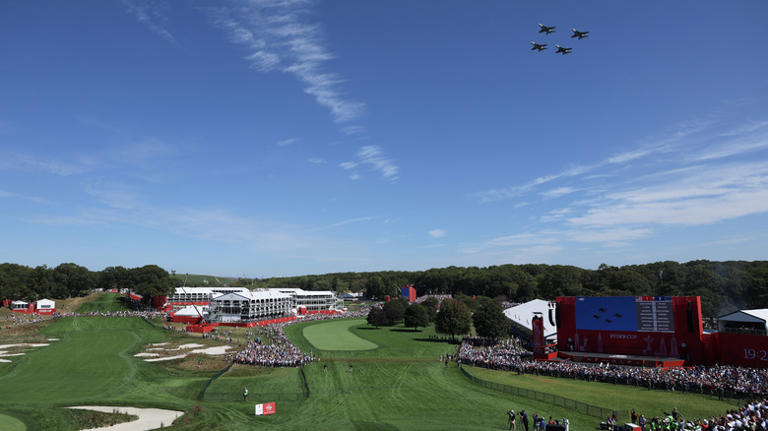 10 best-reviewed golf courses in the US., ranked